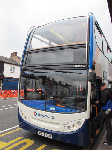 192 Bus Stepping Hill to Piccadilly - Britain All Over Travel Guide