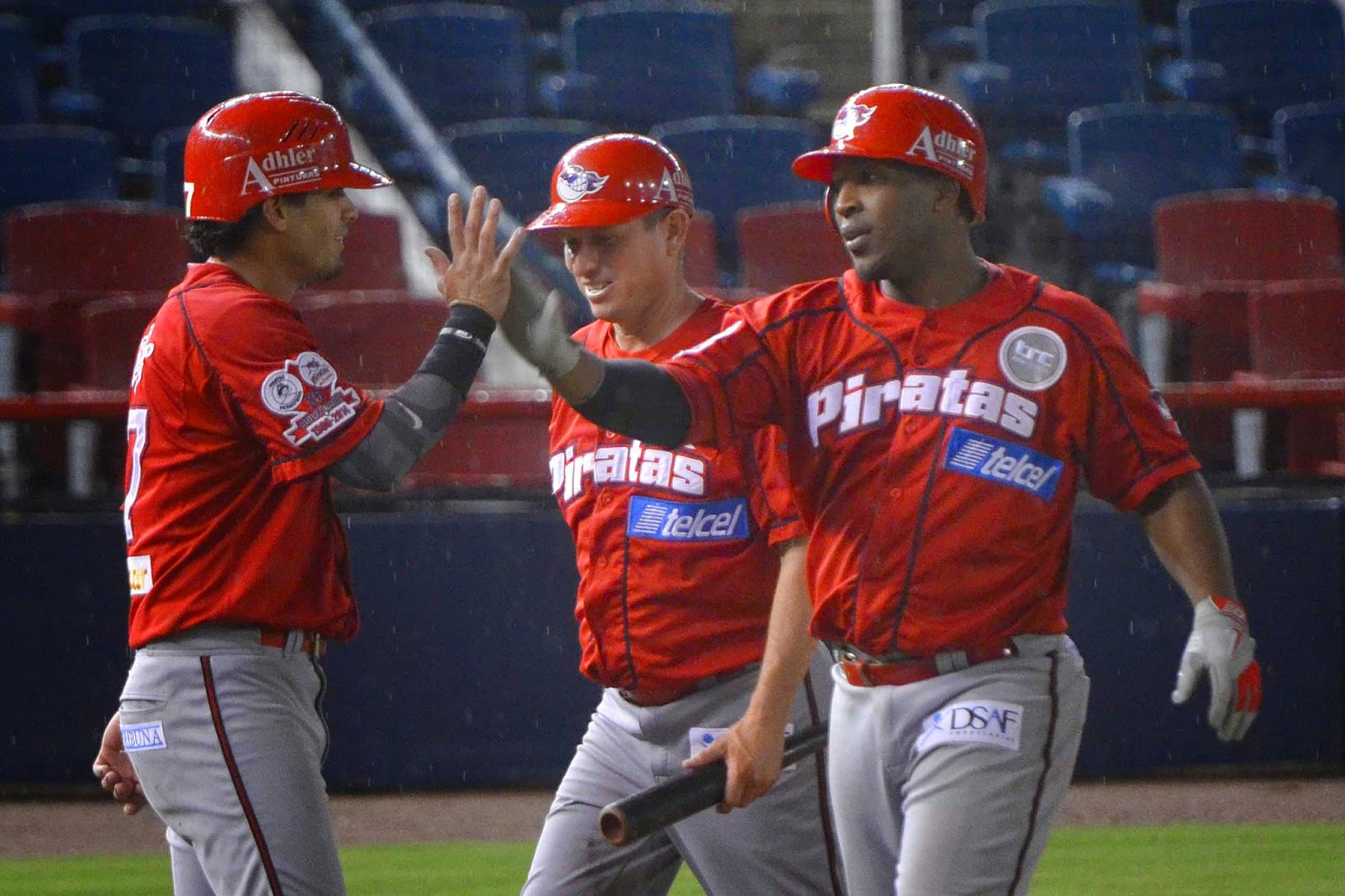BEISBOL CAMPECHANO: * PIRATAS SE LLEVA LA SERIE DE MONTERREY