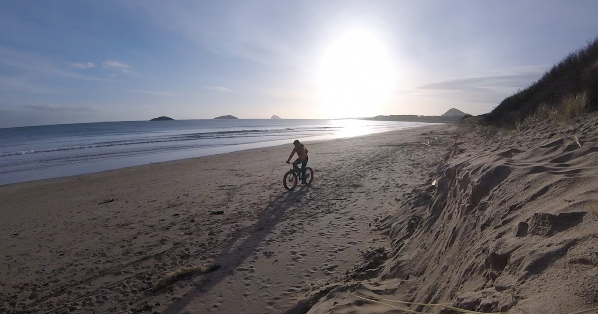 coastrider: Dawn cycle along the coast...