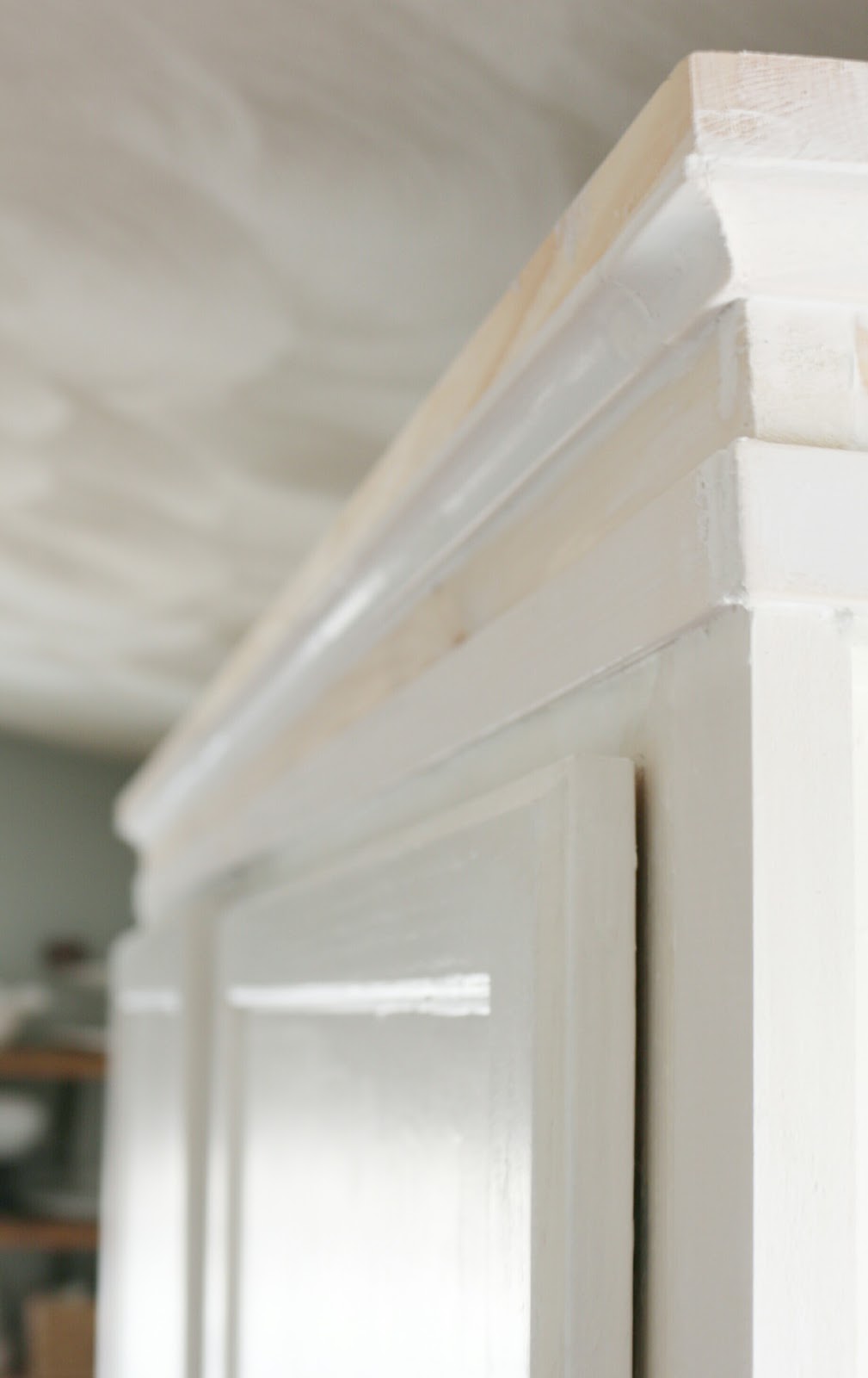 My DIY Kitchen: Cabinet Crown Molding, How to Fake the Look Without the ...