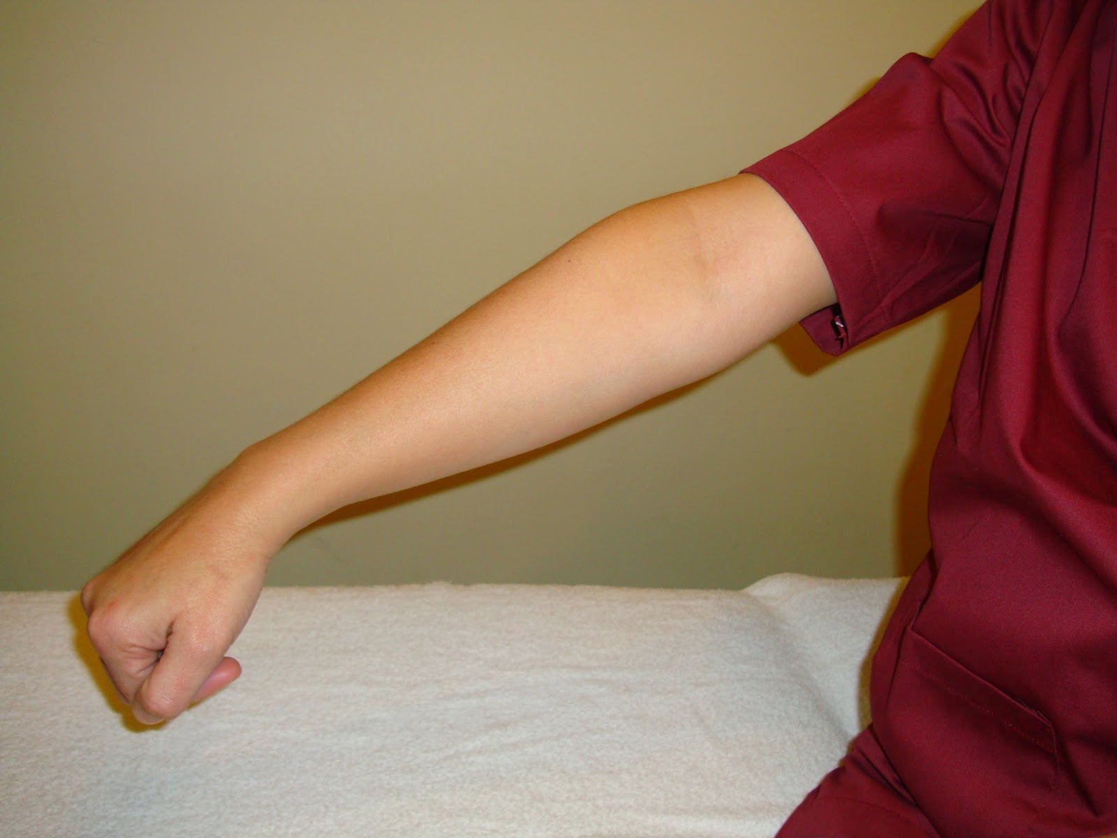 Rehabilitación 12.2: EAMT Extensor Común de los Dedos de la Mano