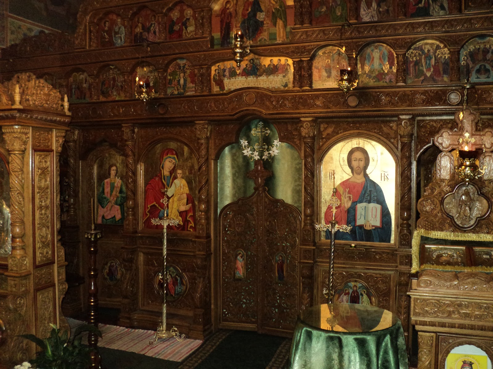 Dar!: Manastirea Izbuc, jud. Bihor...!