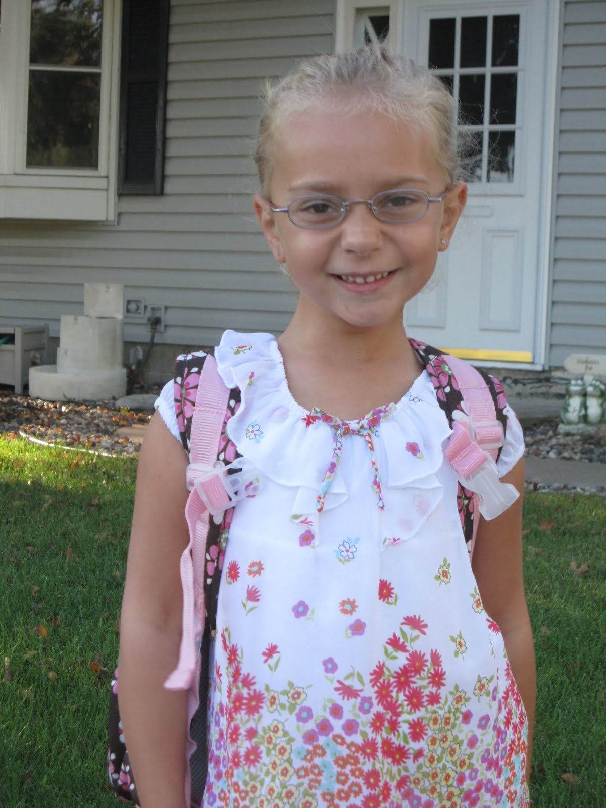 two daughters, one son: Kindergarten Eve