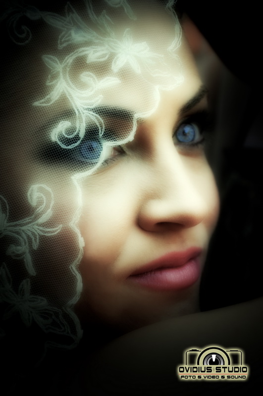 Ovidius Studio: Mihaela & Alex Paun (fotografii nunta)