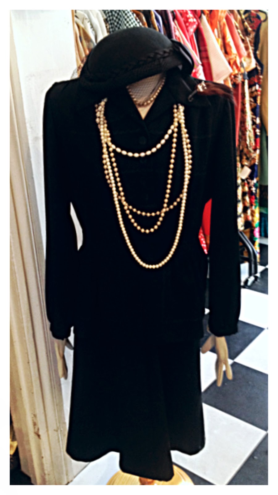 Frock&Roll Vintage Clothing & Accessories: Decade Style Icons from the ...