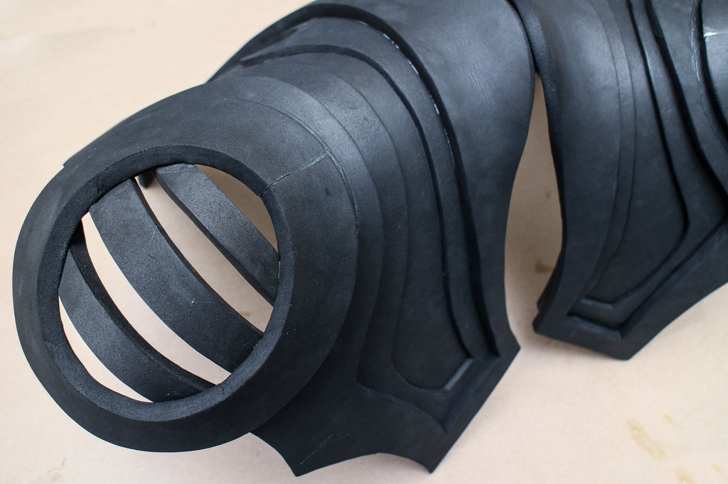 Coser World Cosplay: Introduction to EVA Foam tutorial