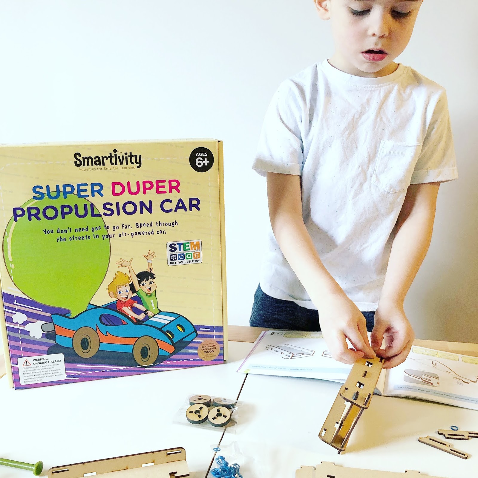 Find the Little Mind: Smartivity STEM Kits for Hands-on Exploring