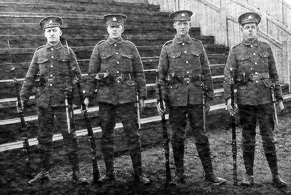 Roads to the Great War: One Pals Battalion and One Man's Story from 1 ...