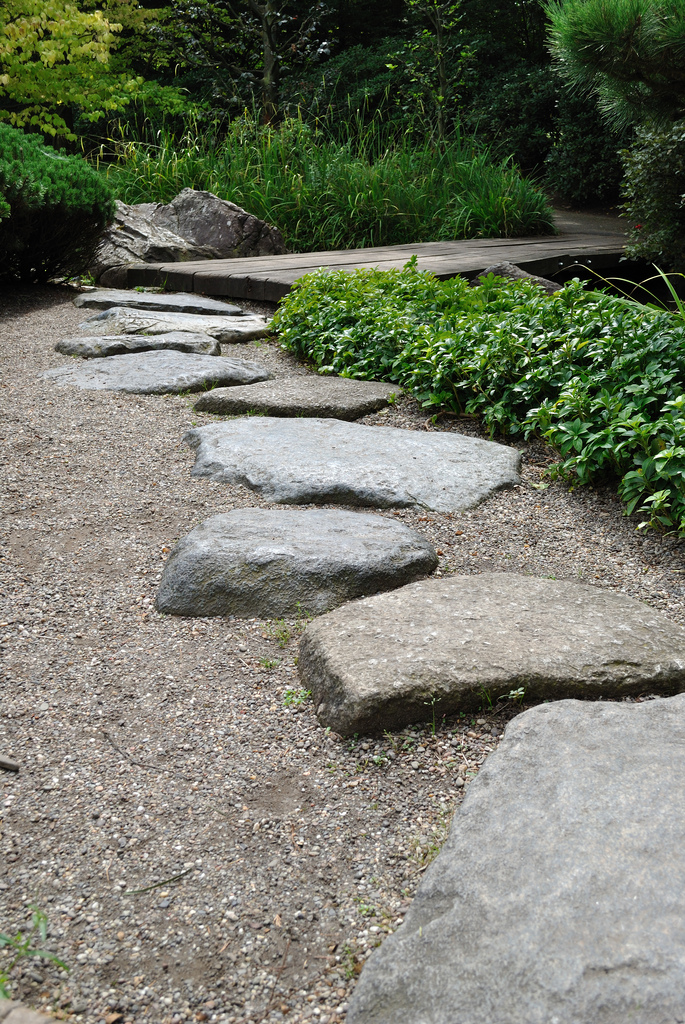 Japanese Zen Garden: Zen Path