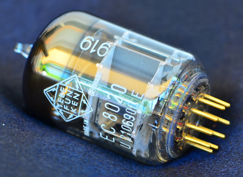 VinylSavor: Tube of the Month: The EC8020 (revisited)