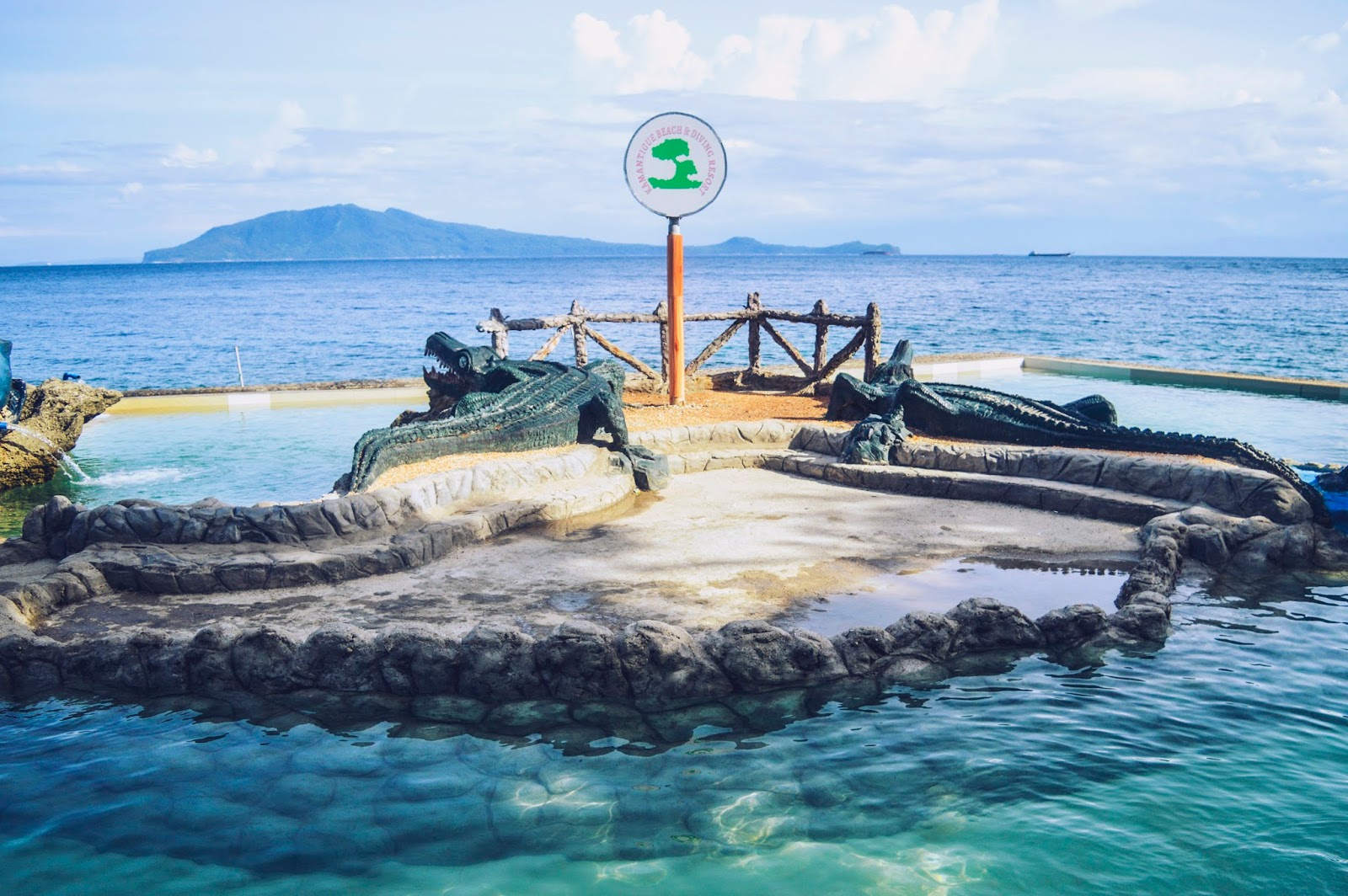 Day dreamer and Believer: Kamantigue Beach and Diving Resort