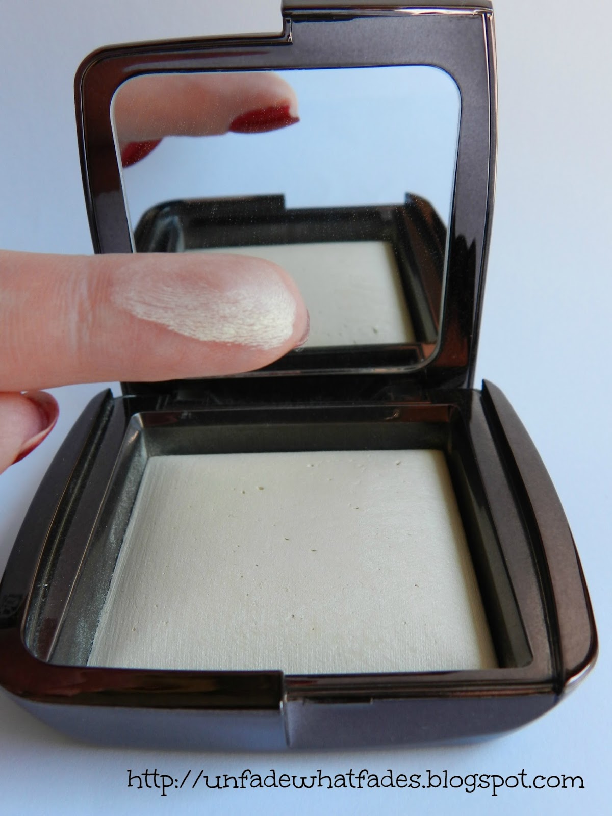 What Is Ambient Lighting Powder at Jack Nusbaum blog