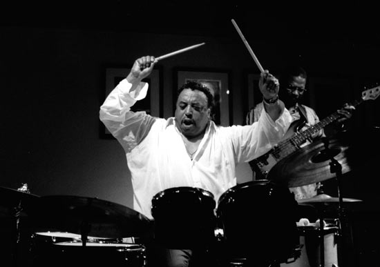 Valvulado: Chico Hamilton - Fusion Jazz (Drums)