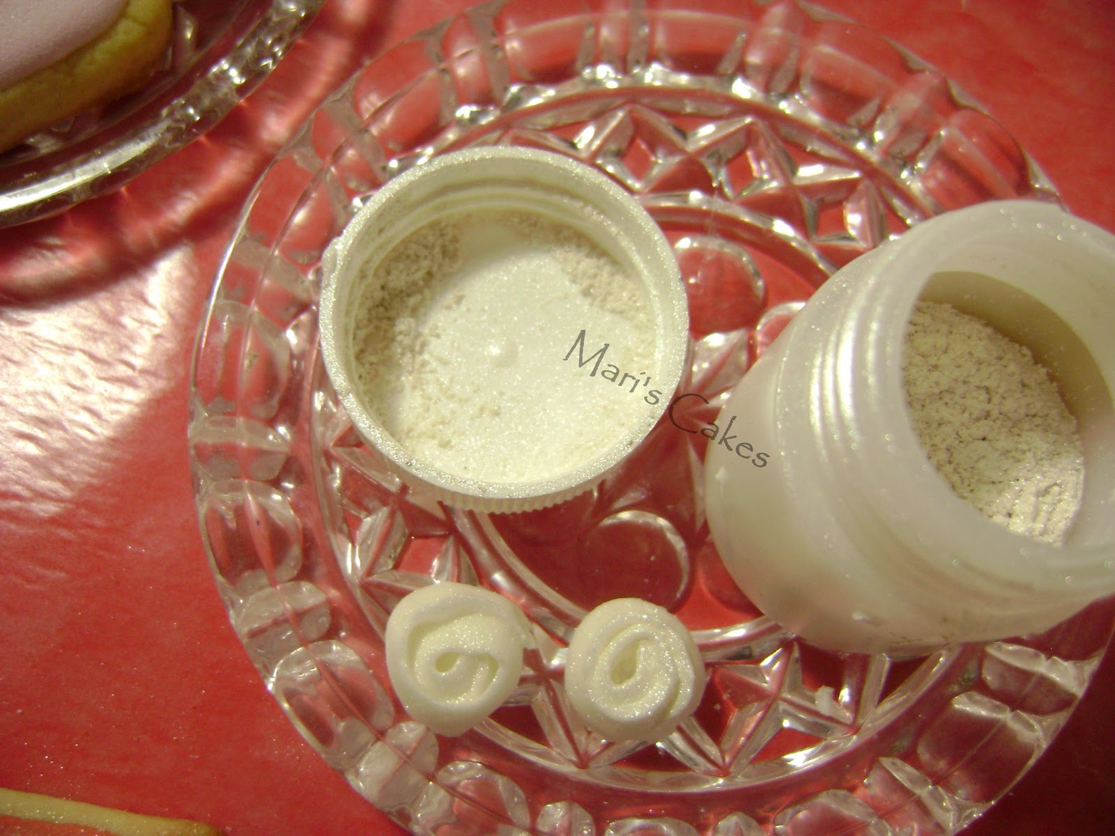 DECORATED COOKIES with PEARL DUST and ROYAL ICING ROSEBUDS | Mari's ...