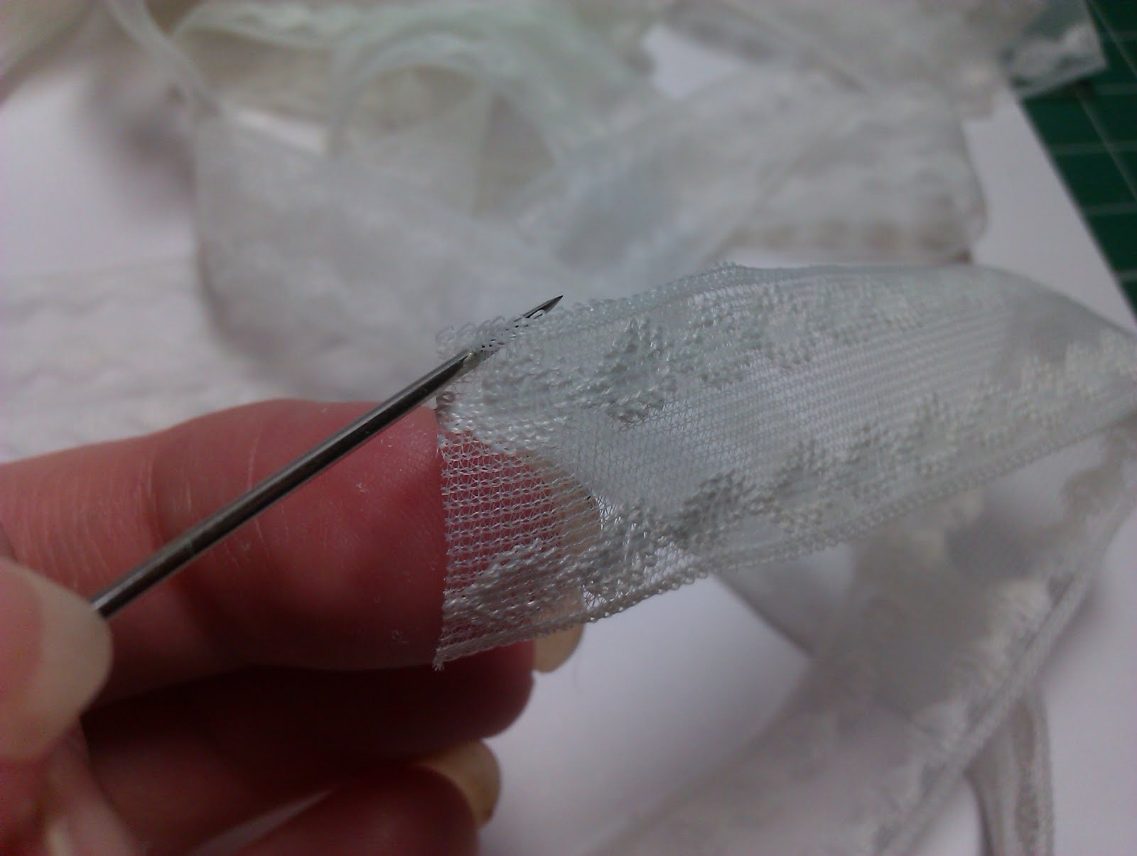 Flower Tutorial - Lace flowers