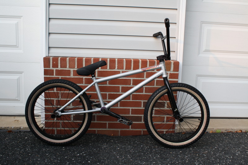 TheBikeCheck: SD's Haro SD