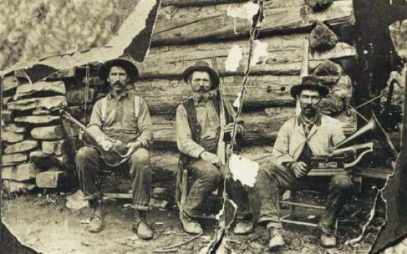 Forged In Ulster - Blog: The Ulster-Scots & The Fiddle.