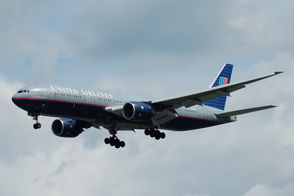 Orion's Aviation: United Boeing 777s - various colour schemes!