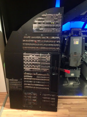 Boeing 737.800 simulator: circuit breaker panels