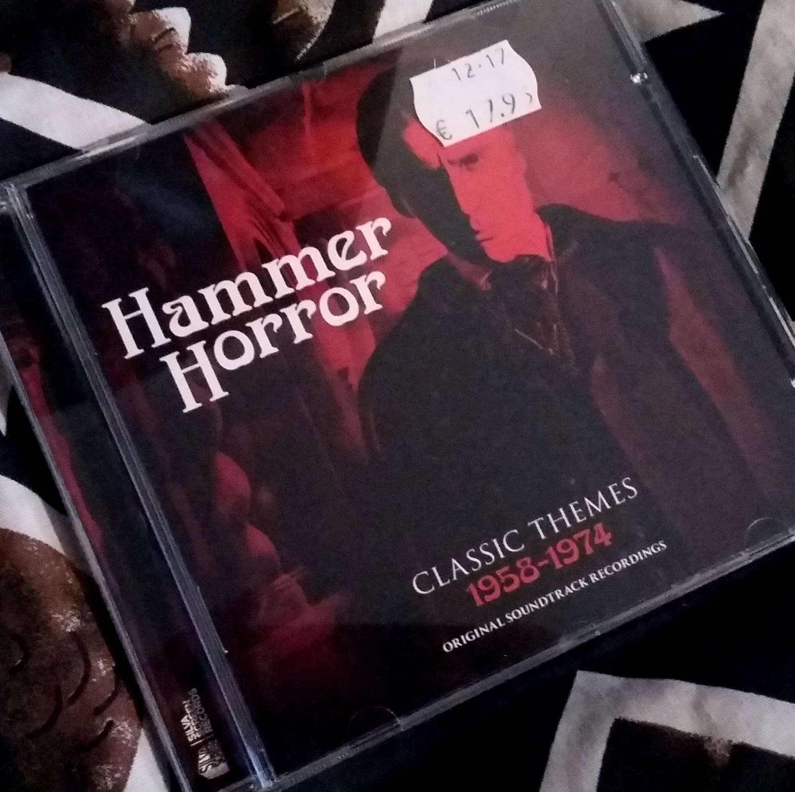 Double Feature: Päivän musalevybongaus: Hammer Horror - Classic Themes ...