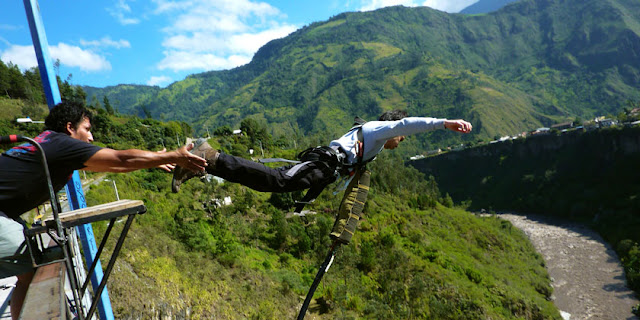 DEPORTES EXTREMOS ECUADOR: Bungee Jumping
