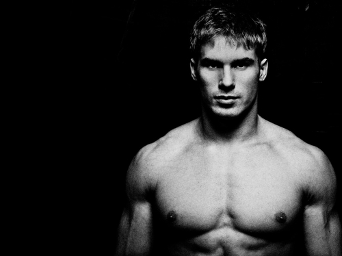 Eyecons: MODEL MONDAY: DANIEL RUMFELT