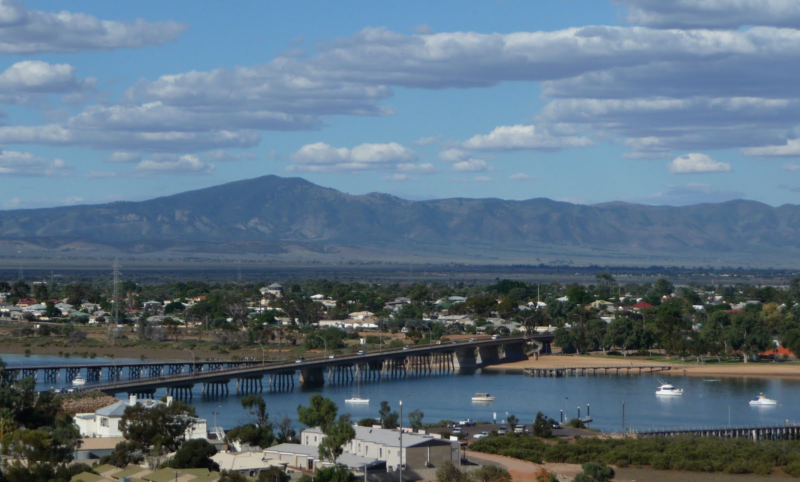 Our Winter Escape 2011: April 29 ... Port Augusta