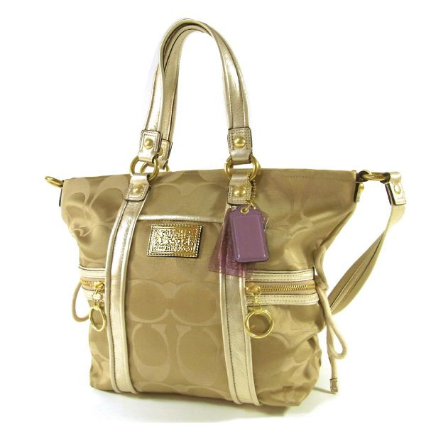 vicollection: COACH Ready stock sale sale sale!