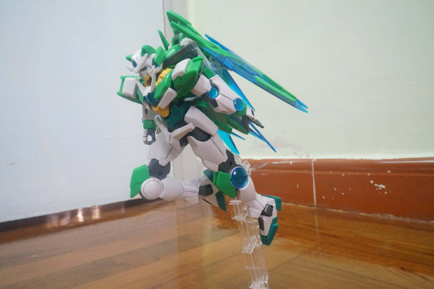 Manpig's Collection: HGBF Gundam 00 Shia Qan[T] Review