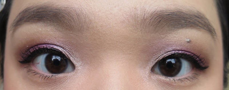 The Blackmentos Beauty Box: Simple shimmery purple look with a plum cheek!