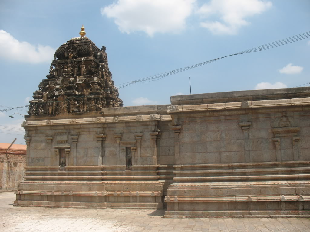 Tamilnadu Tourism: Arapaleeswarar Temple, Kolli Hills