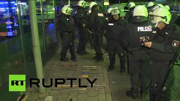 ΒΙΝΤΕΟ: ΤΟ ΞΥΛΟ ΤΗΣ ΑΡΚΟΥΔΑΣ ΕΠΕΣΕ ΣΤΗΝ ΓΕΡΜΑΝΙΑ... ΠΛΑΚΩΘΗΚΑΝ ΚΟΥΡΔΟΙ ...