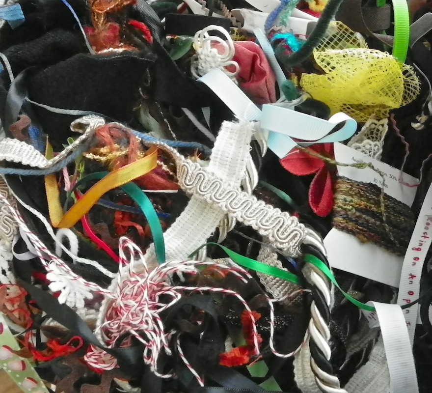 How to organize ribbons with Smoothfoam