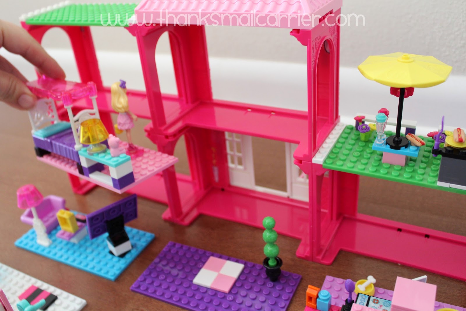 Thanks, Mail Carrier | Mega Bloks Barbie Build ‘n Play Fab Mansion ...