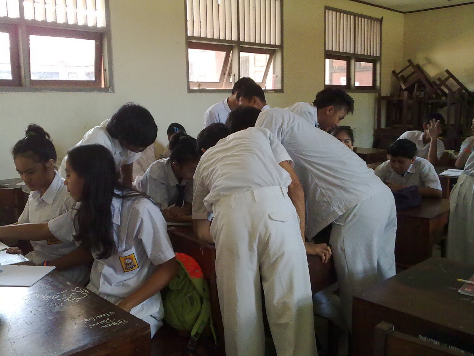 SEKOLAH KHUSUS OLAHRAGAWAN SMP/SMA NEGERI RAGUNAN : ALBUM FOTO DAN GURU