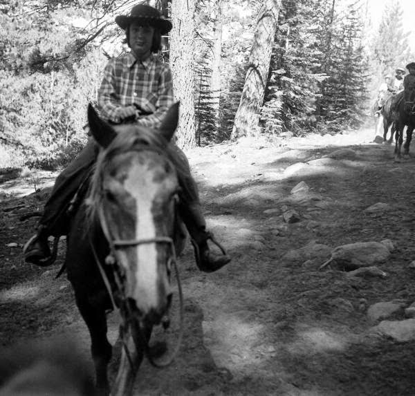 Vintage Pictures Documenting American Campers from the 1940s ~ Vintage ...