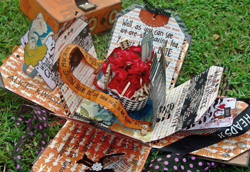 Such Pretty Canvas: 'Curious Party' Explosion Box for Scrappingville