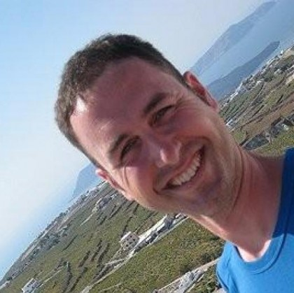 Recensie: ‘In gesprek met’: Edge.Zero, rots in de branding voor genreverhalen & WINACTIE – Tais ...