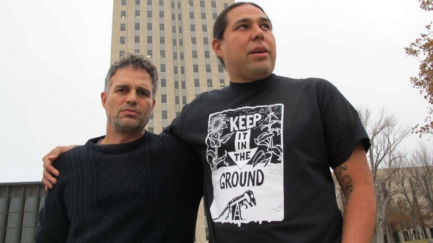 White Wolf : Mark Ruffalo, Billy Ray Cyrus rallying for Native American ...