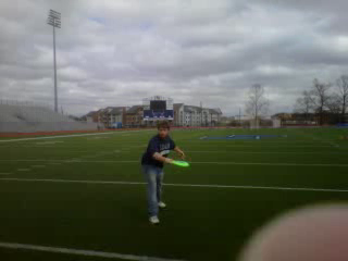 Coach Peterson's Ultimate Frisbee blog: Frisbee Back hand throw ...