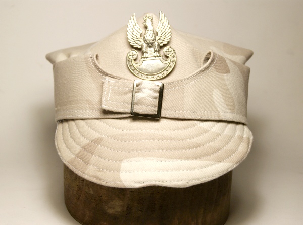 Rogatywka - charakterystyczna polska czapka narodowa: Rogatywka polowa ...