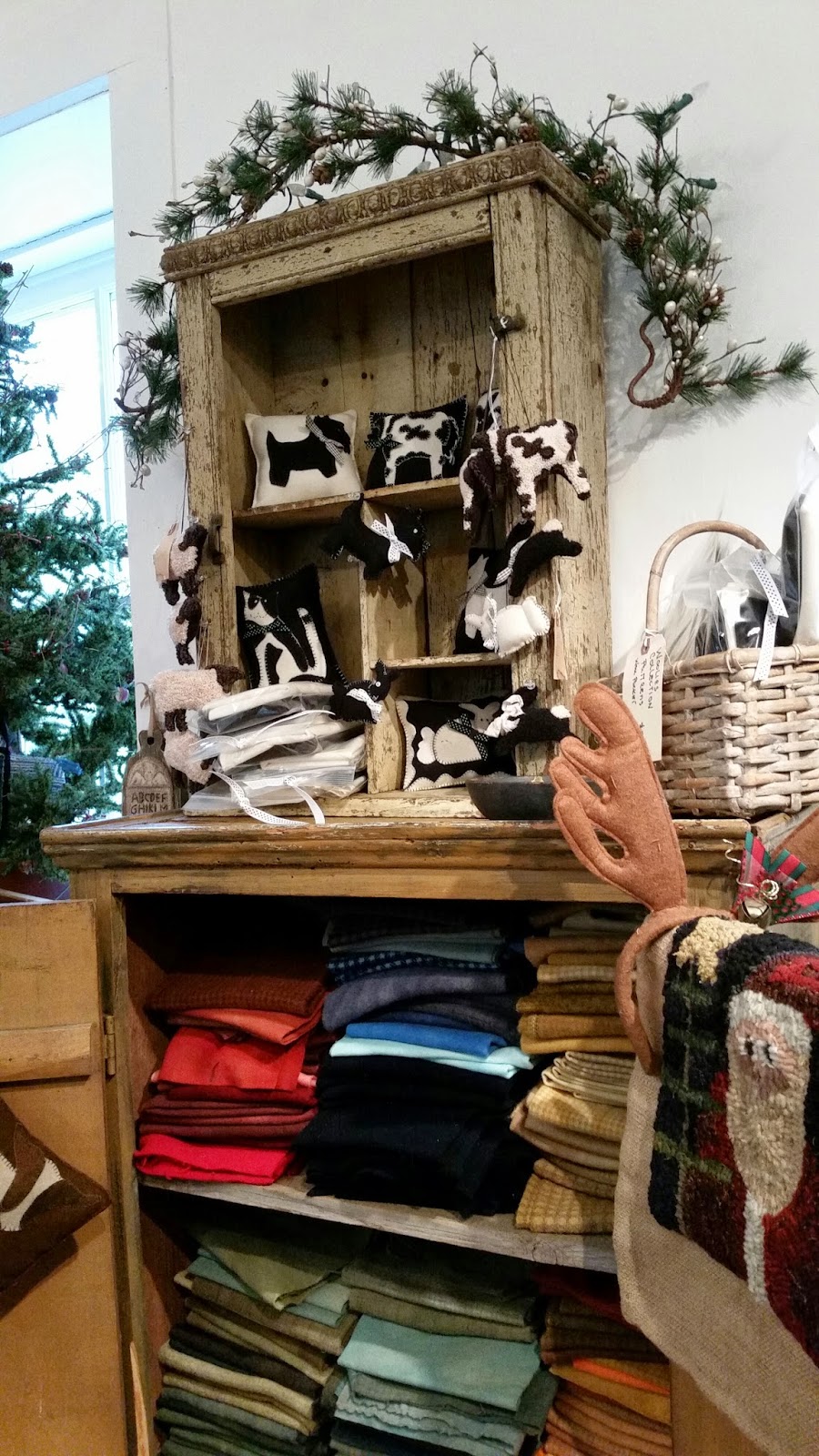 FlewTheCoop: THE COVERED BRIDGE ART STUDIO TOUR