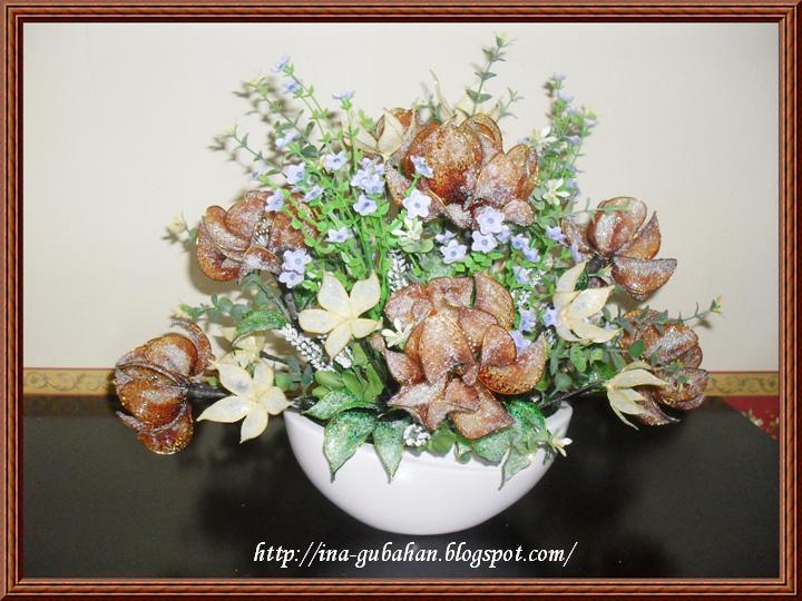 Gubahan Hantaran: Bunga Dip