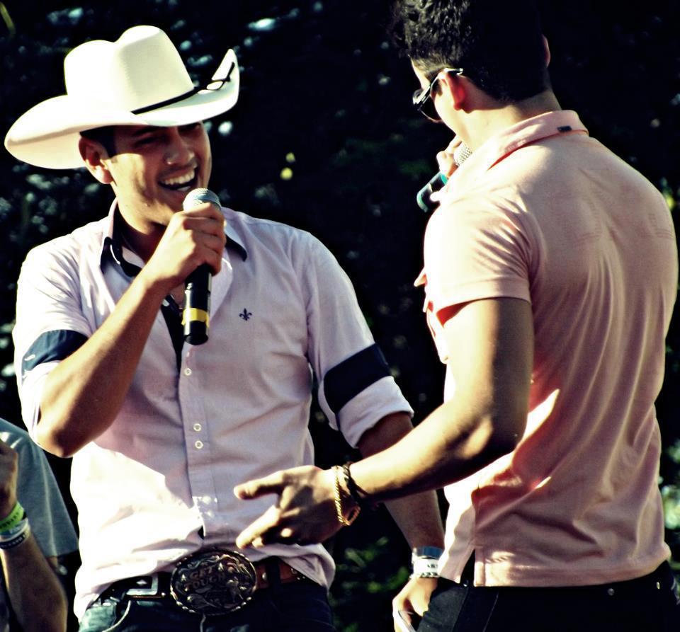 Pedro Paulo e Alex Sucesso Nas Republicas | MANIA DE GENTE GRANDE