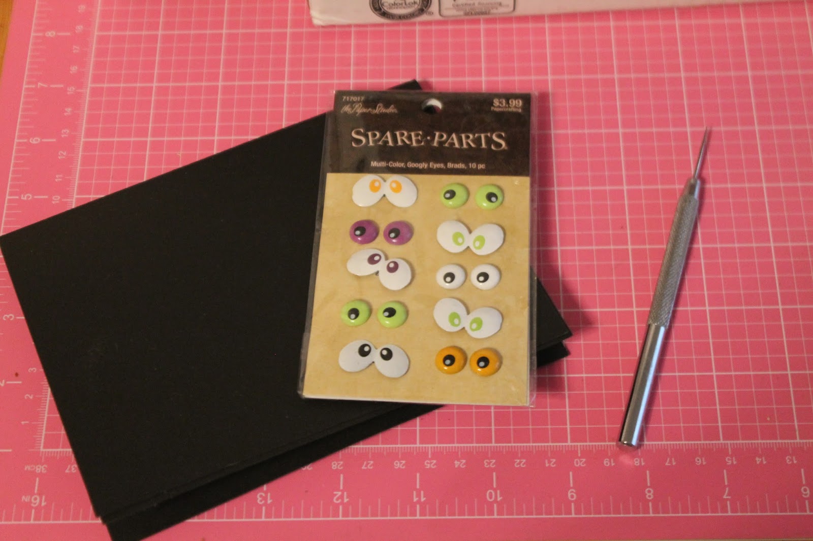 Christy Robbins: Easy Eyeball Halloween Card