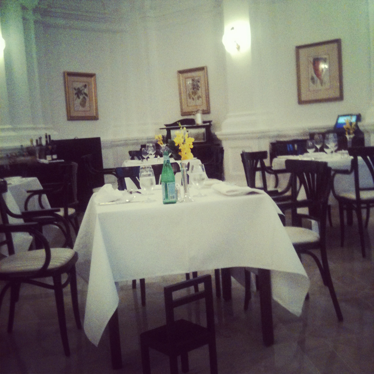 Curry Brunch at the Tiffin Room, Raffles Hotel