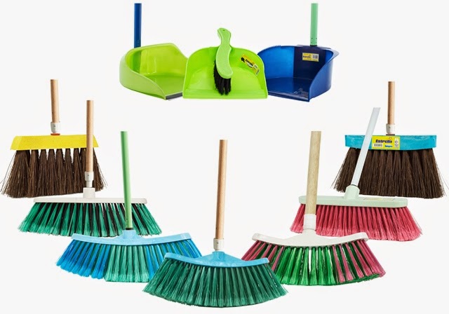 IMPORTADORA DE PRODUCTOS DE LIMPIEZA (ESCOBAS)