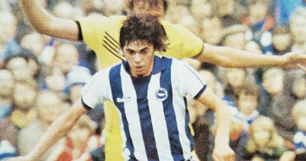 English Football Retro TV: Peter Ward.