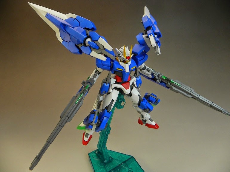 Custom Build: 1/144 Gundam 00 Raiser Seven Sword/G