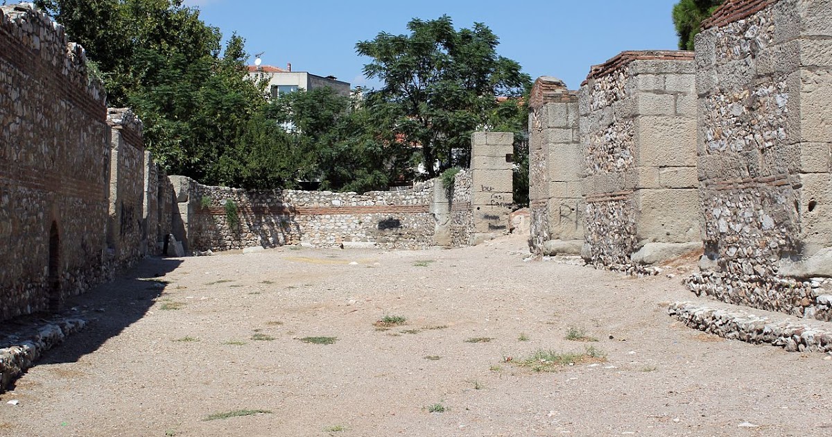 Sunshine: Arriving at Akhisar